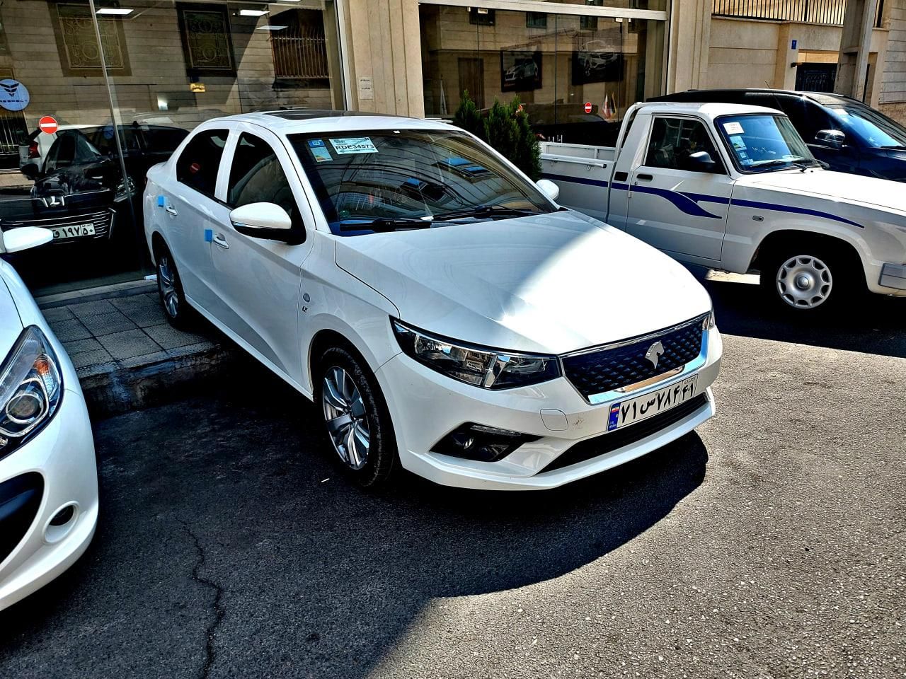 تارا V4 اتومات سفید صفر LX وی 4 ال ایکس 1404 در تهران - ۱۱ شهریور ۱۴۰۴