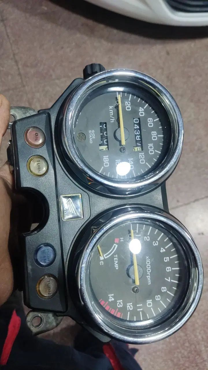 کیلومتر CB400 مدل های قبل 98 در اهواز
