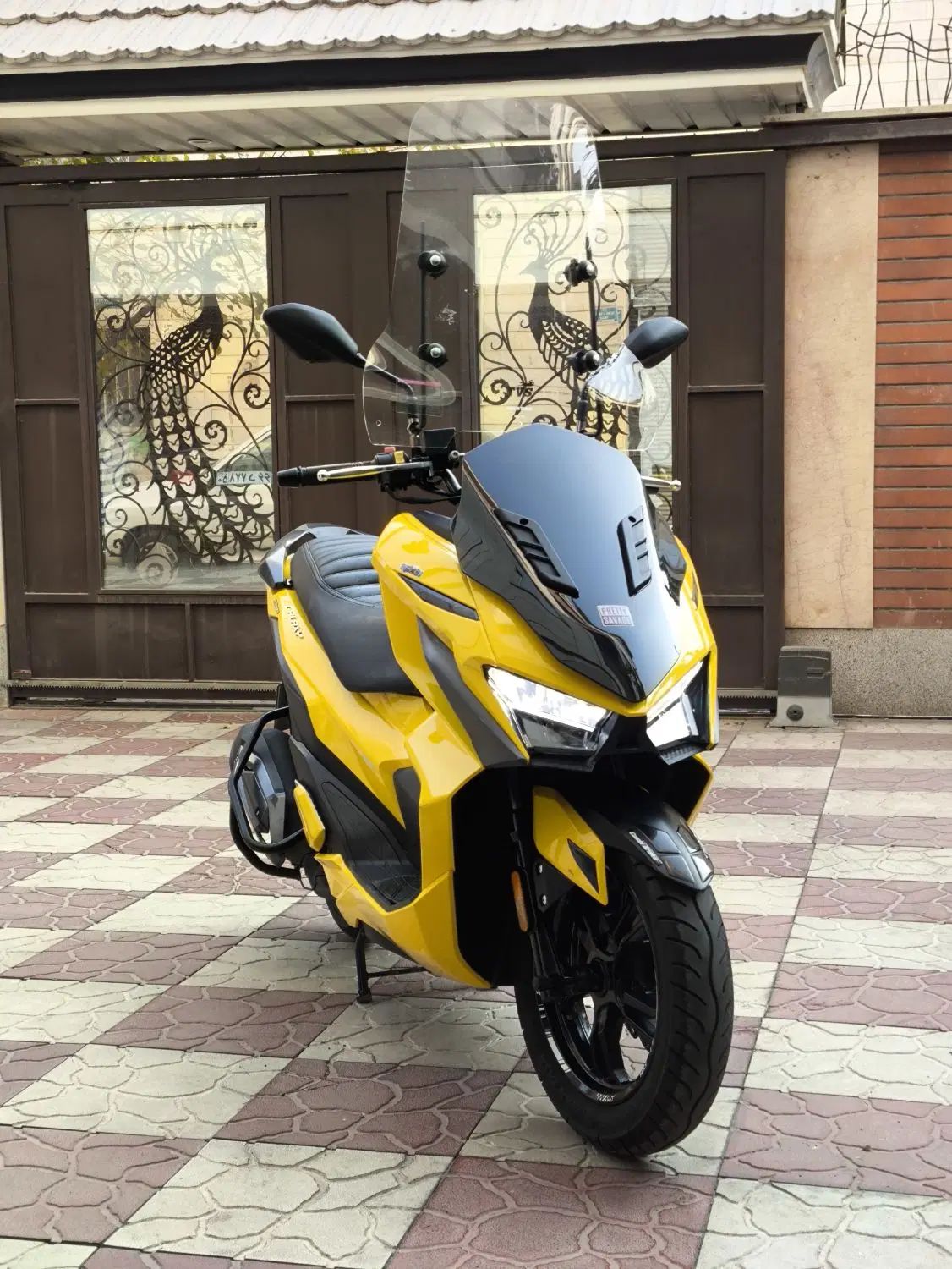 گلگسی jt200 مدل 1402 در تهران - ۴ آذر ۱۴۰۴