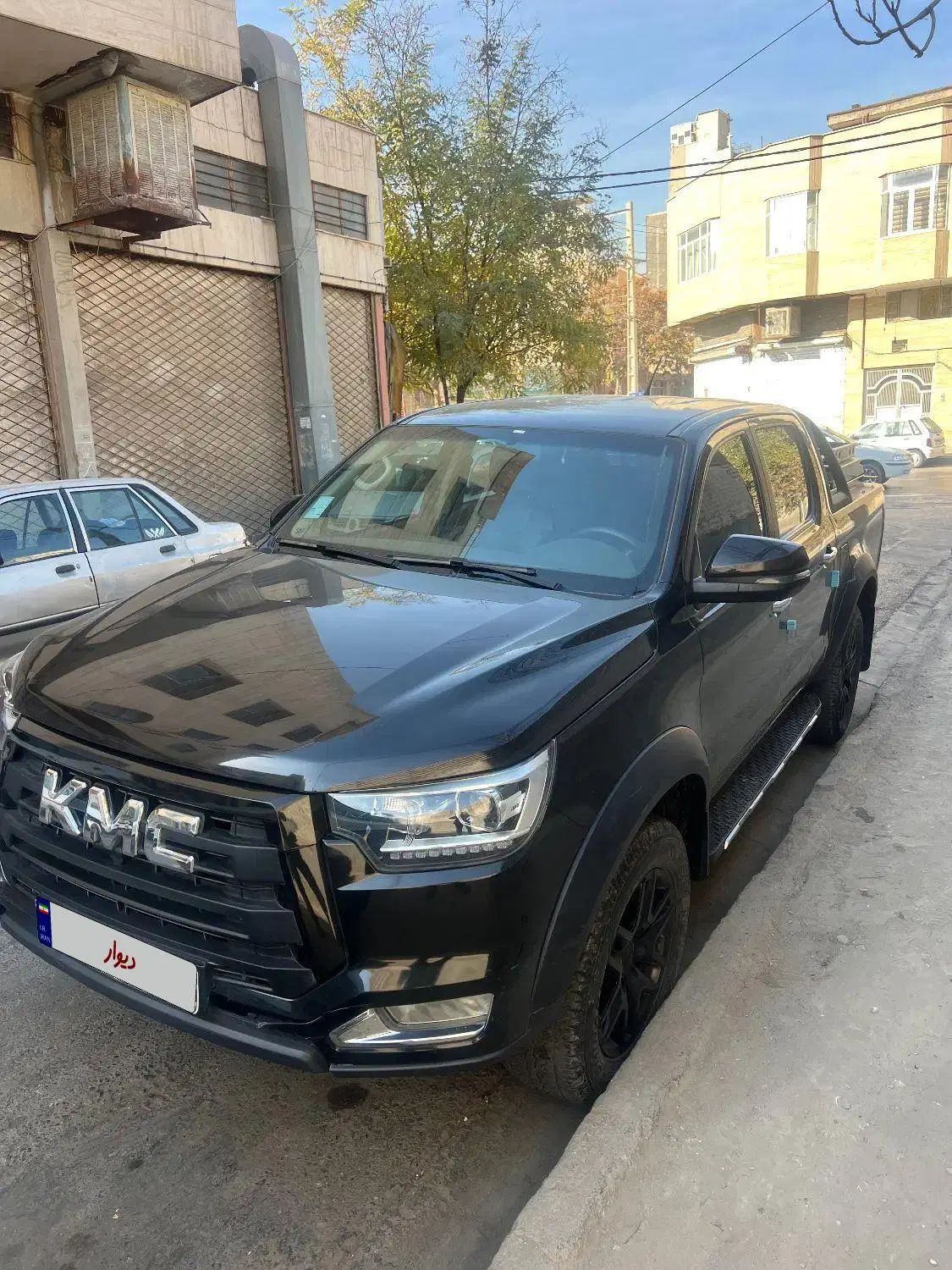 Kmc t8مدل1402 در مشهد - ۲۴ آبان ۱۴۰۴