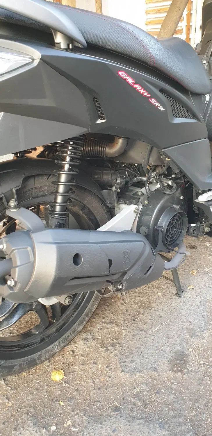 موتور سیکلت اس وای ام، اس آر ۲۰۰ sym sr200 در تهران - ۲۰ آبان ۱۴۰۴