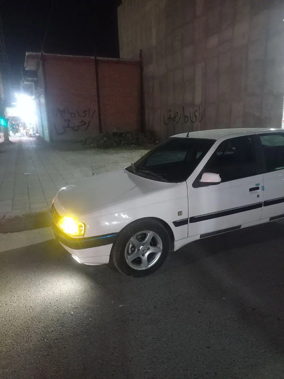 پژو 405 slx در شوط - ۴ آذر ۱۴۰۴