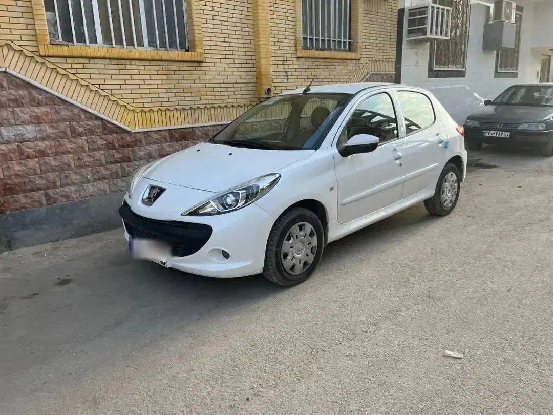 207 سقف فلز TU5 در چابهار - ۷ آبان ۱۴۰۴