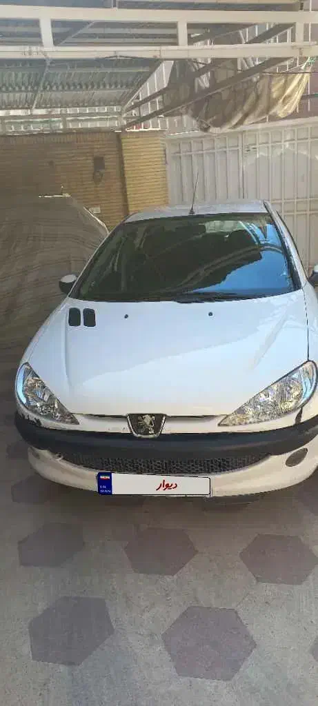 206 SD مدل 90 در شیراز - ۲ آبان ۱۴۰۴