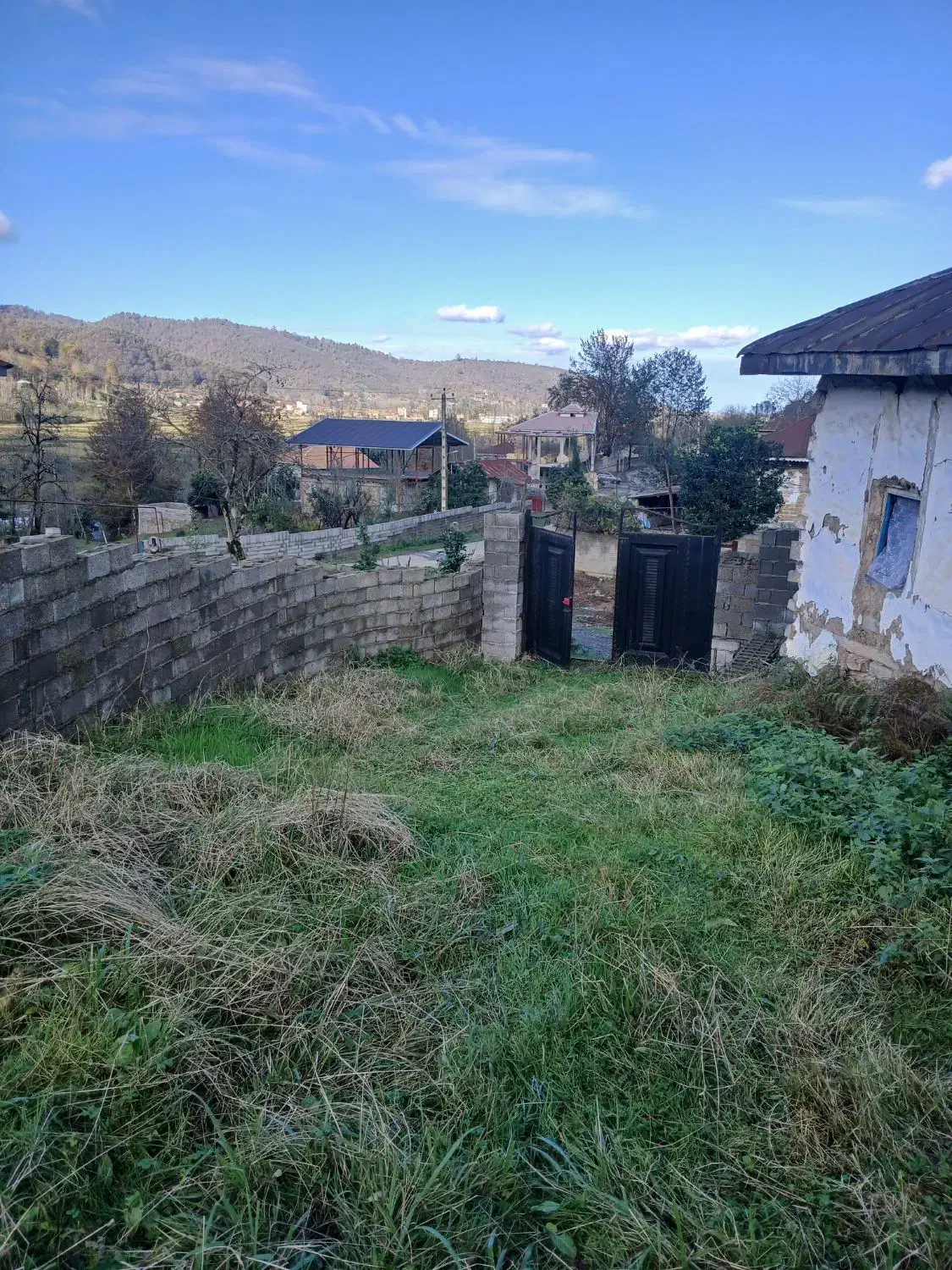 فروش ۲۲۱متر زمین با ویلا کلنگی در ماسال - ۴ دی ۱۴۰۴