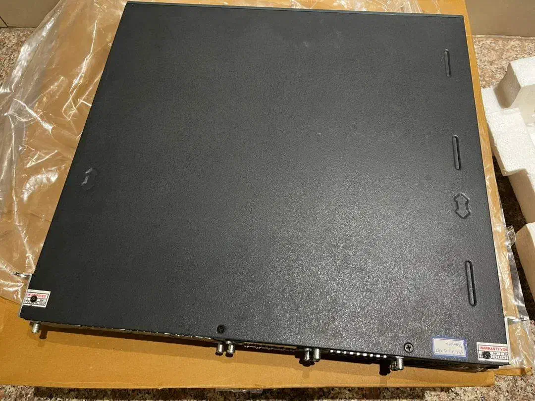 سوییچ 24 پورت _وتر سیسکو مدل 2811_پاور ماژول 10گیگ در قدس