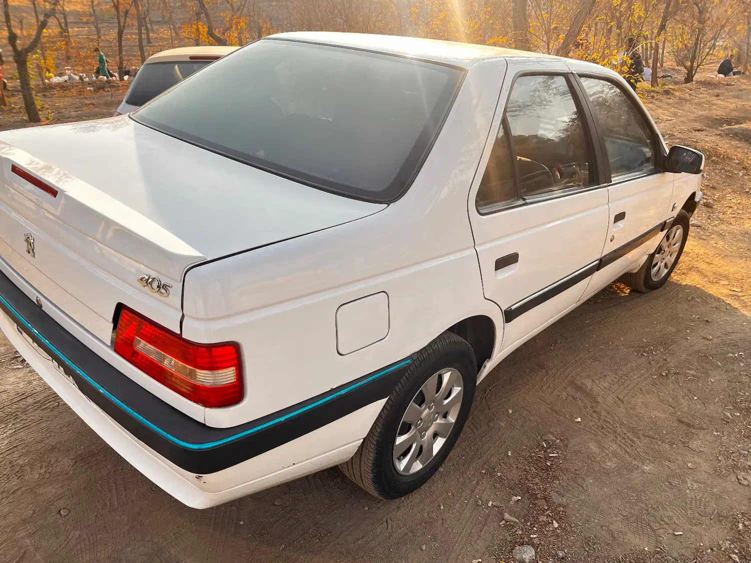 پژو ۴۰۵ SLX TU5 در فردیس - ۲ آذر ۱۴۰۴