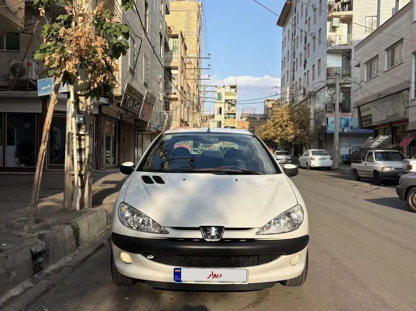 پژو 206 تیپ 2 موتور TU3 مدل 1399 در کرج - ۲۶ آبان ۱۴۰۴