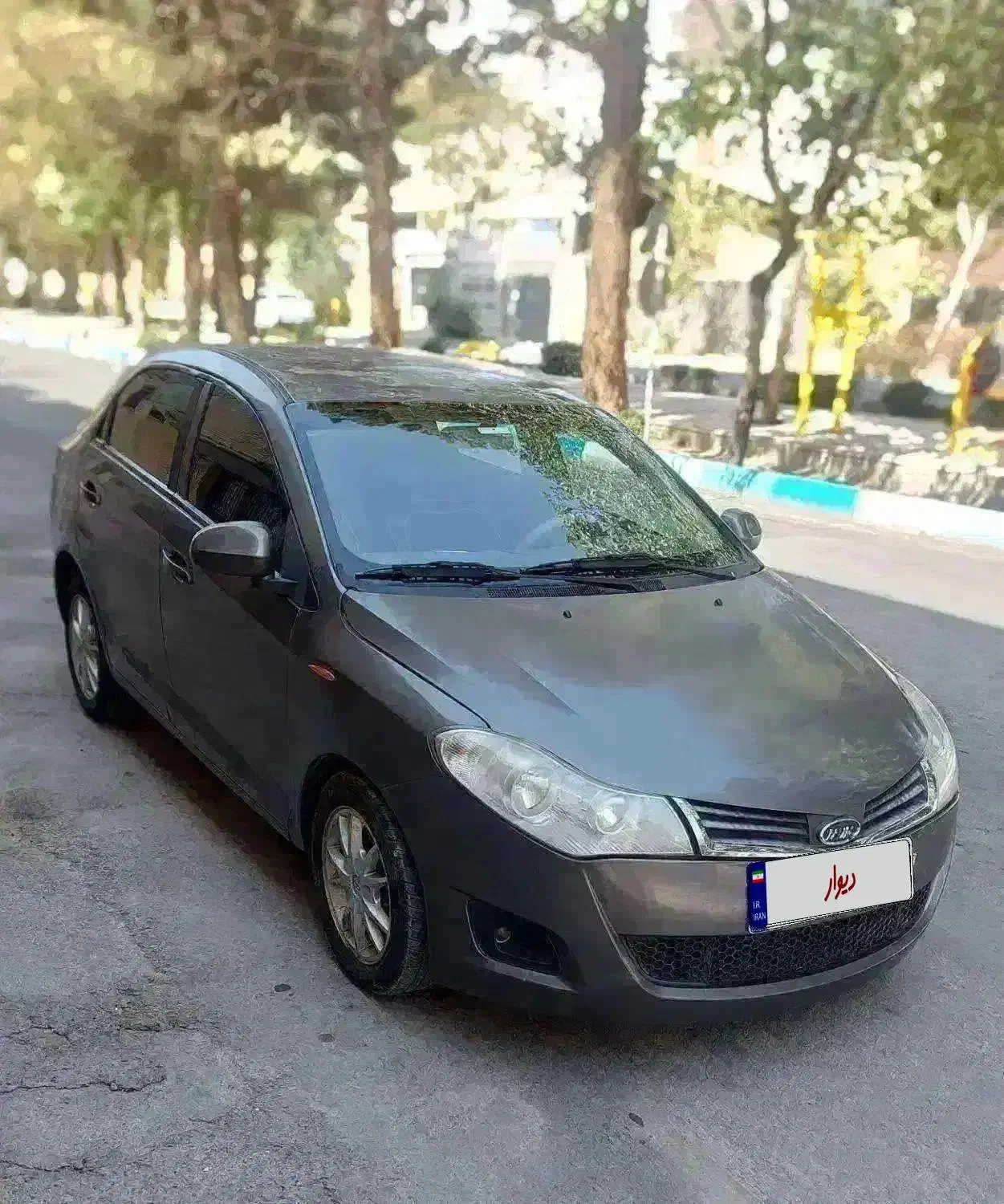 فروش mvm315 صندوقدار در اصفهان - ۳۰ مهر ۱۴۰۴