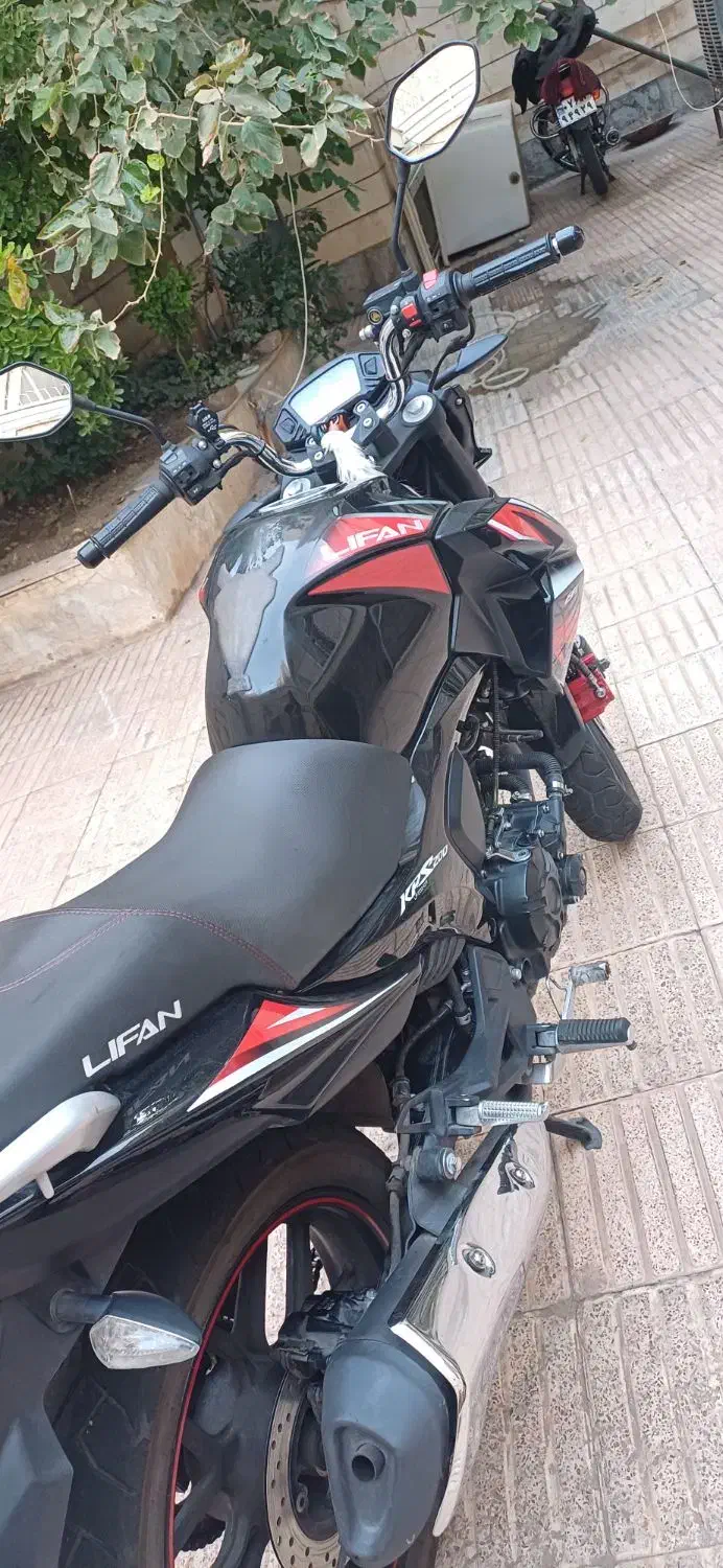 لیفان KPS 200 در سبزوار - ۹ آذر ۱۴۰۴