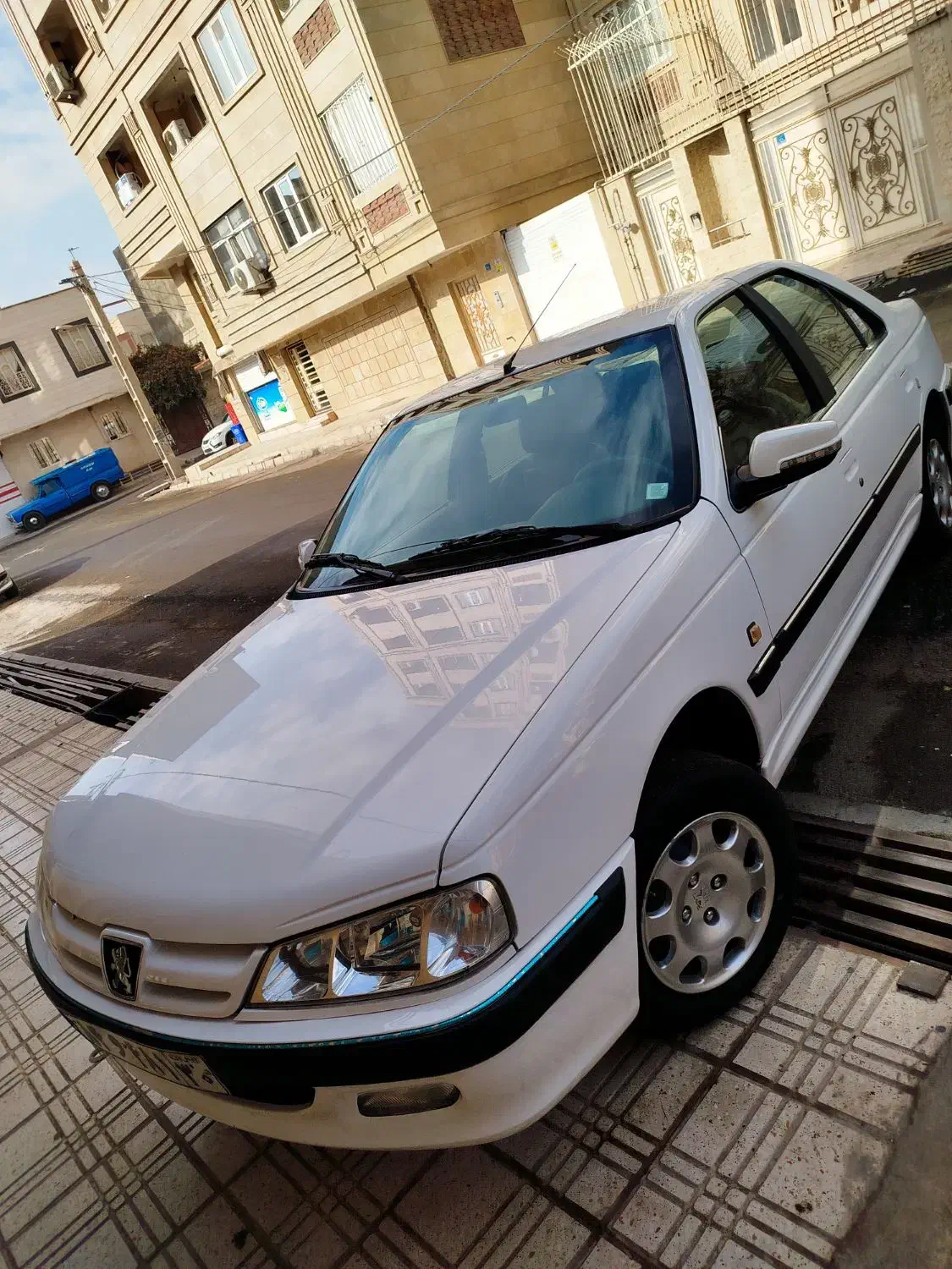 پژو پارس xu7 در بهارستان - ۲۷ آبان ۱۴۰۴