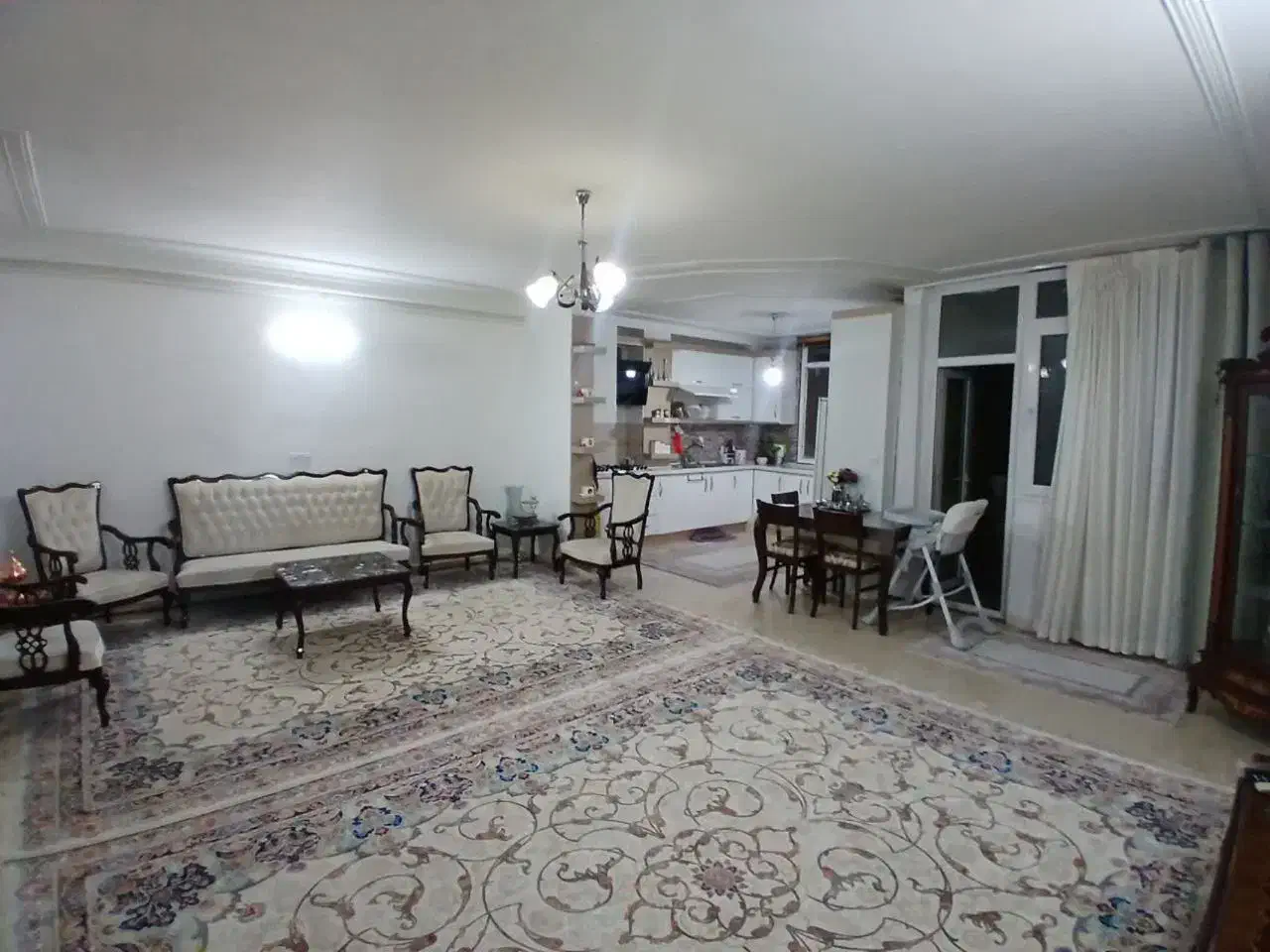 فروش 128متر_ 3 خواب دوکله _فول امکانات_ میدان تختی در بجنورد - ۲۴ آذر ۱۴۰۴