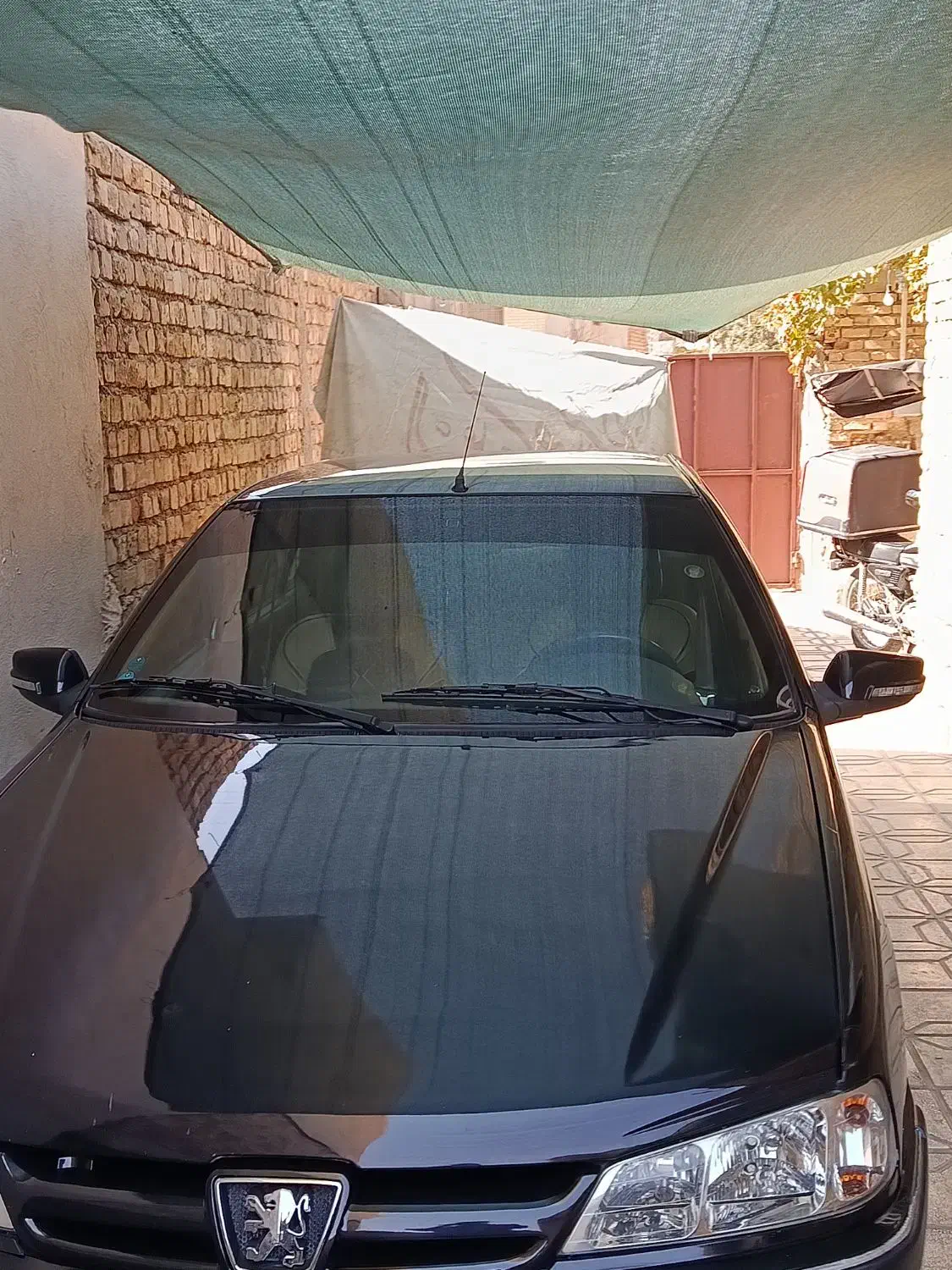 پارس xu7 1400 در شیراز - ۱۳ آبان ۱۴۰۴