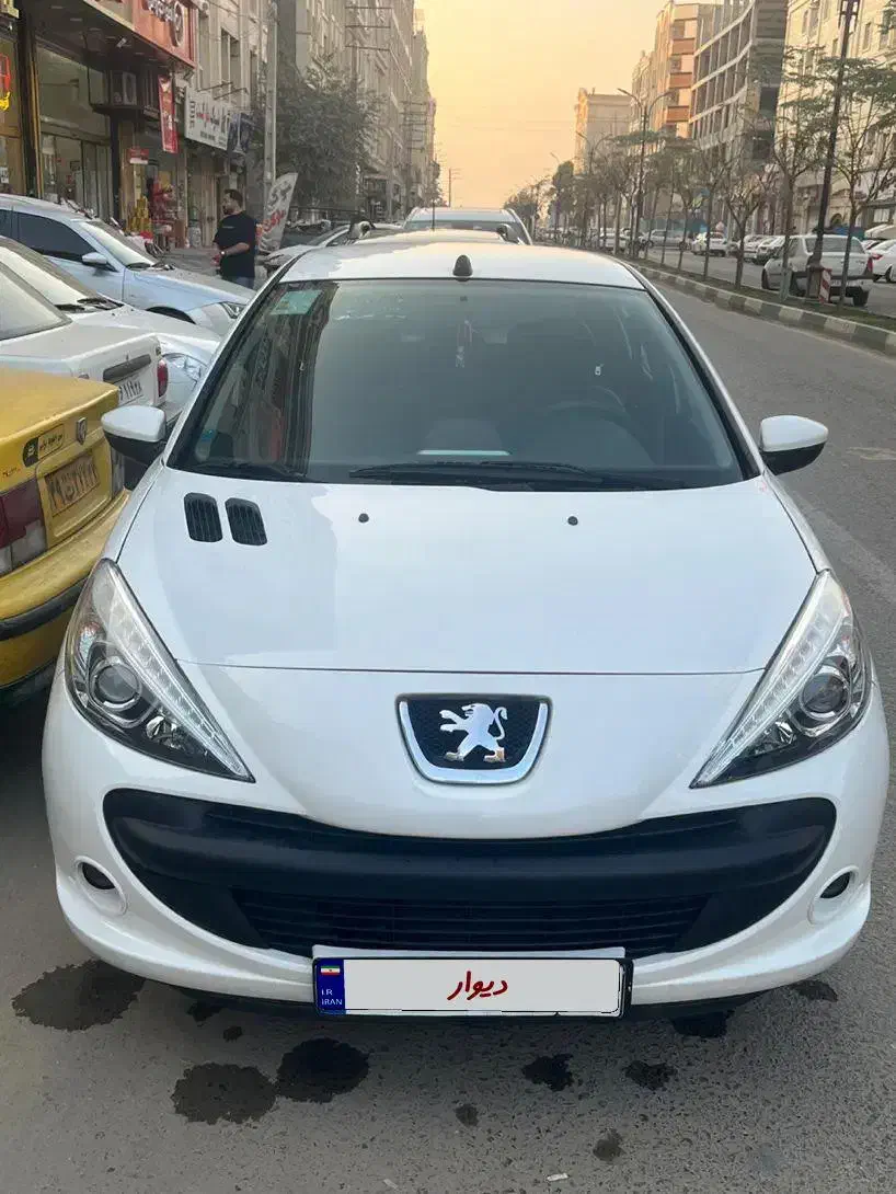 207 مدل 1402 در تهران - ۱۶ آبان ۱۴۰۴