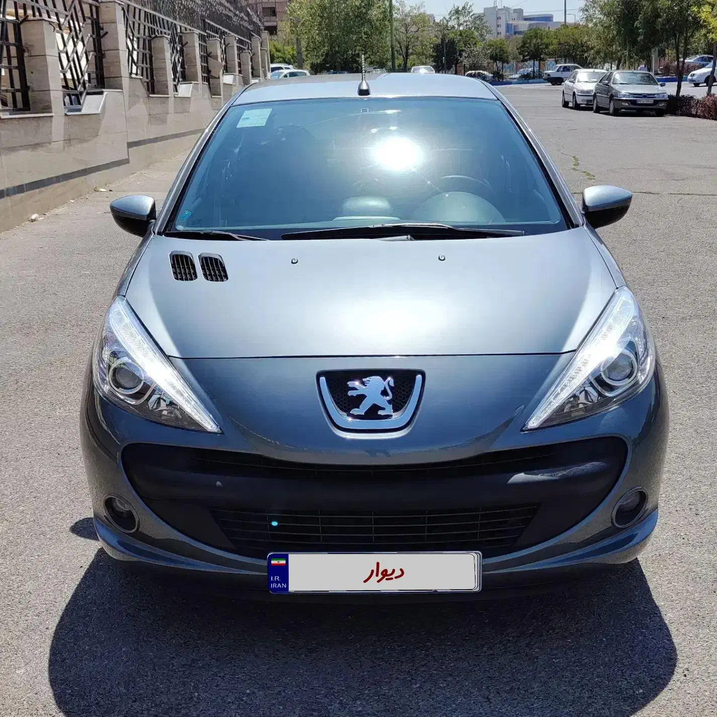 پژو 207 TU5 مدل 97 در تبریز - ۲۵ آبان ۱۴۰۴