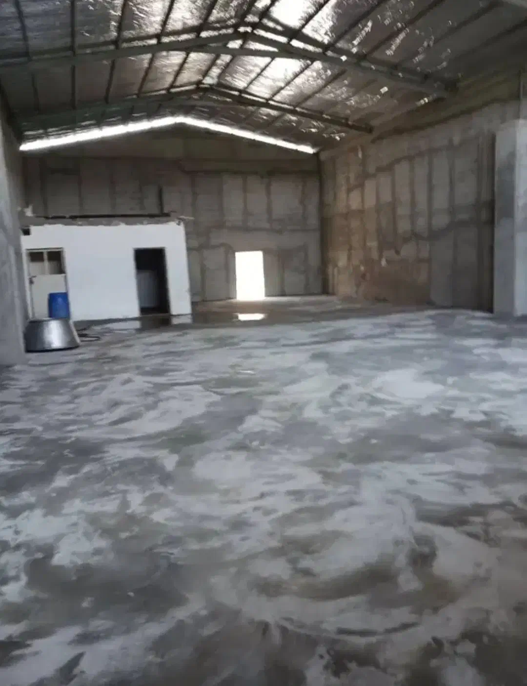 اجاره سالن ۲۳۰ متر کد ۱۵۲۹ در شهریار - ۱۴ آبان ۱۴۰۴