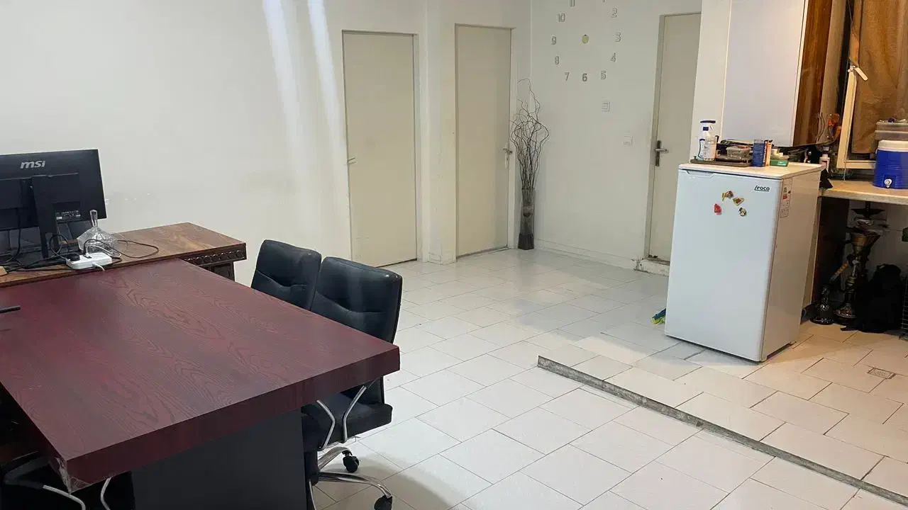 فروش تهرانشرق خیابان دماوند ۶۲ متر دو خواب در تهران - ۱۹ آبان ۱۴۰۴