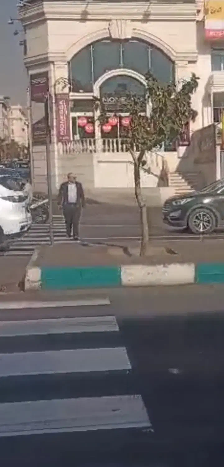 اجاره دنبال مغازه بزرگ در منطقه ۵ هستی برو به توضیحات در تهران - ۲۰ آذر ...