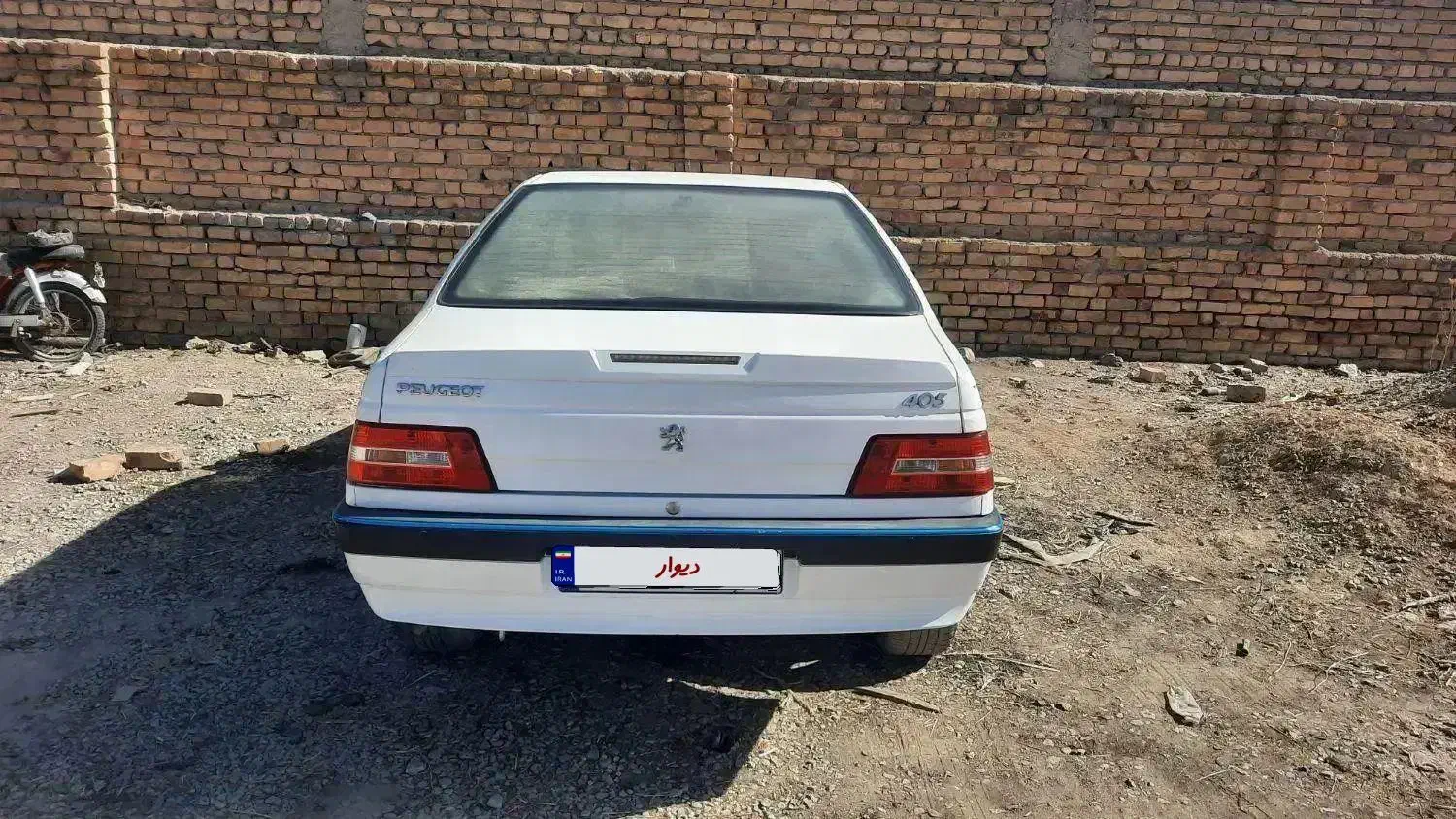 پژو405 slxمدل ۹۰tu5 در مرودشت - ۲ آذر ۱۴۰۴