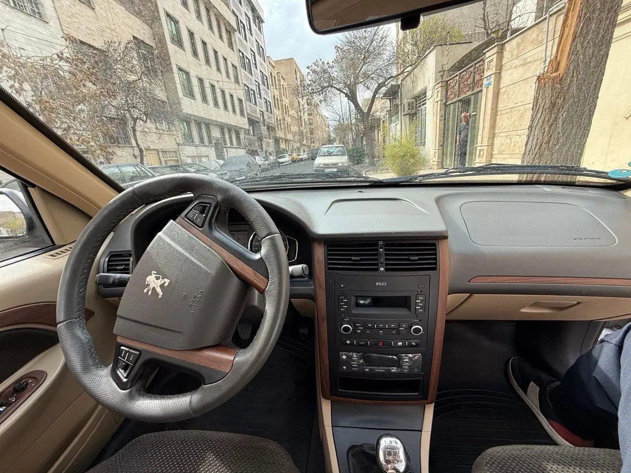 پژو پارس tu5 مشابه صفر در قزوین - ۷ آبان ۱۴۰۴