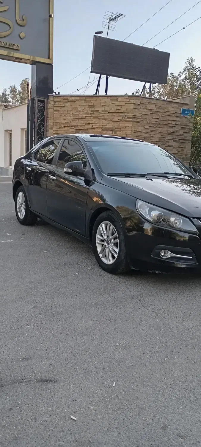 جک j5 مدل 1394 در تهران - ۱۳ آبان ۱۴۰۴