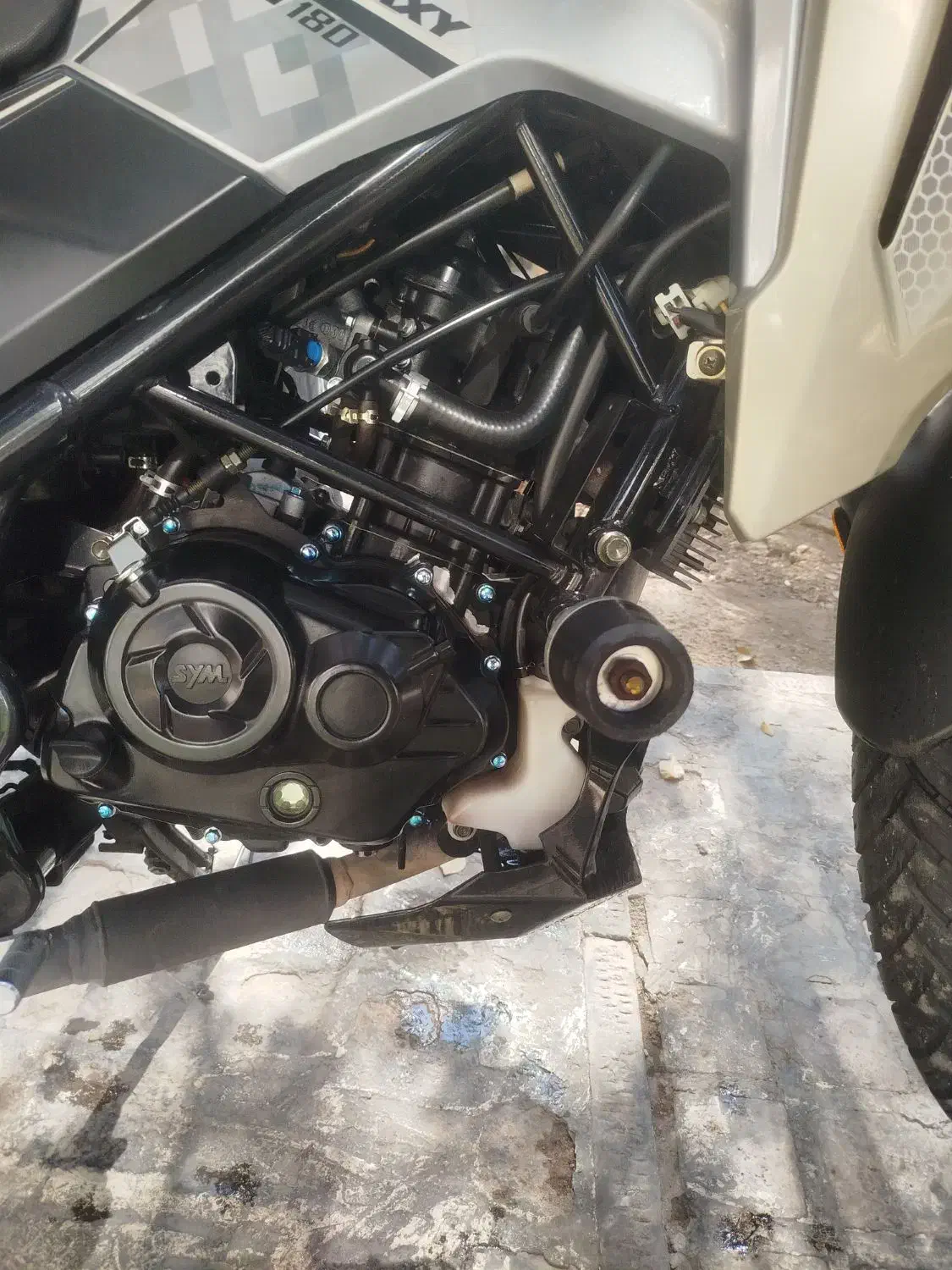 na180 ns rs آپاچی nh در تهران - ۱۰ آبان ۱۴۰۴