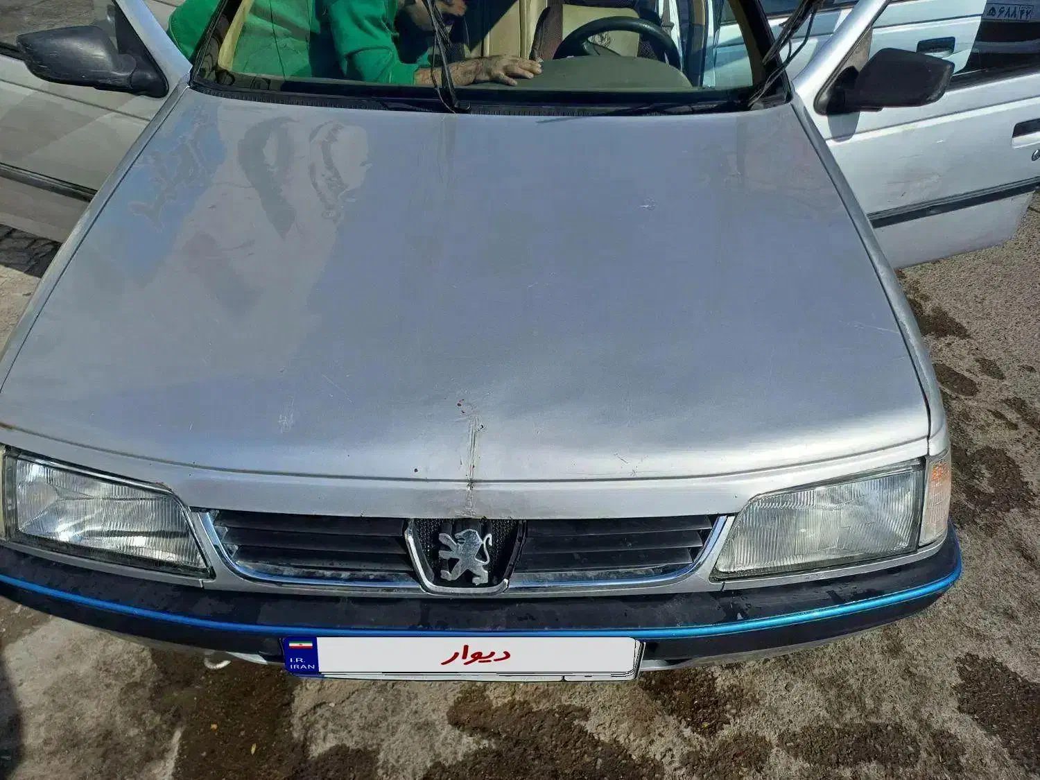 پژو 405 GLi - دوگانه سوز CNG، مدل ۱۳۹۲ در مشهد - ۳ آبان ۱۴۰۴