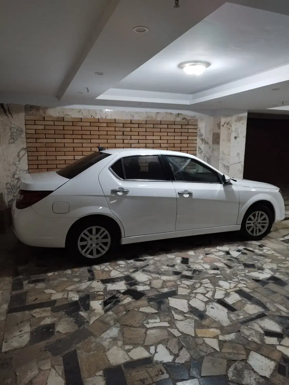 دنا پلاس ۶دنده ef7p گارانتی فعال ۱۴۰۳ در تهران - ۱۰ آبان ۱۴۰۴