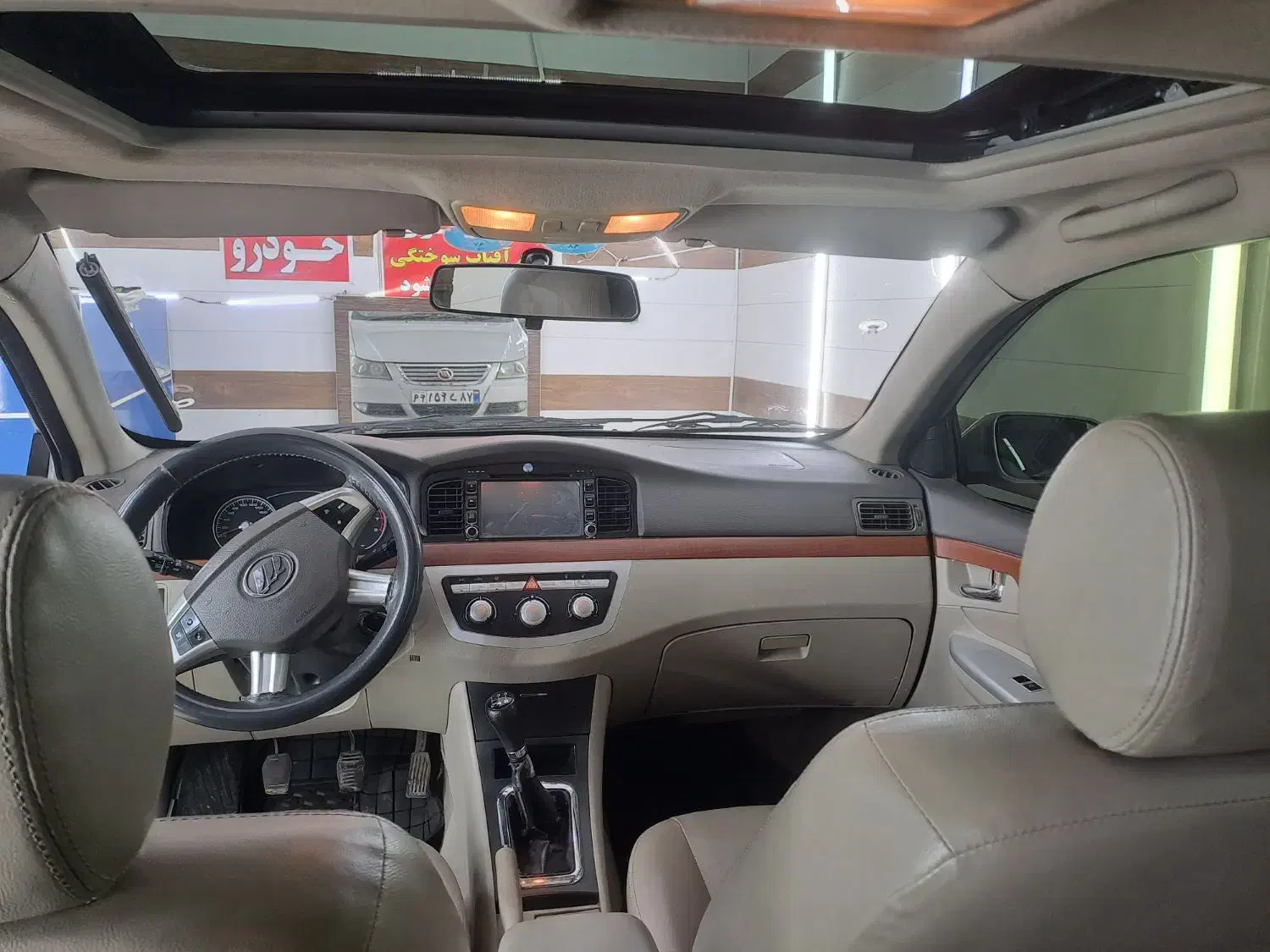 لیفان ۶۲۰ مدل 94 1800cc در شیراز - ۱ دی ۱۴۰۴