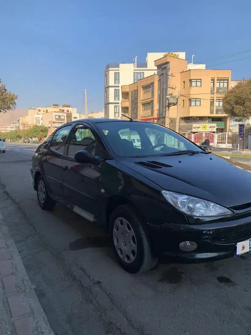 206 SD TU5 در شیراز - ۸ آذر ۱۴۰۴