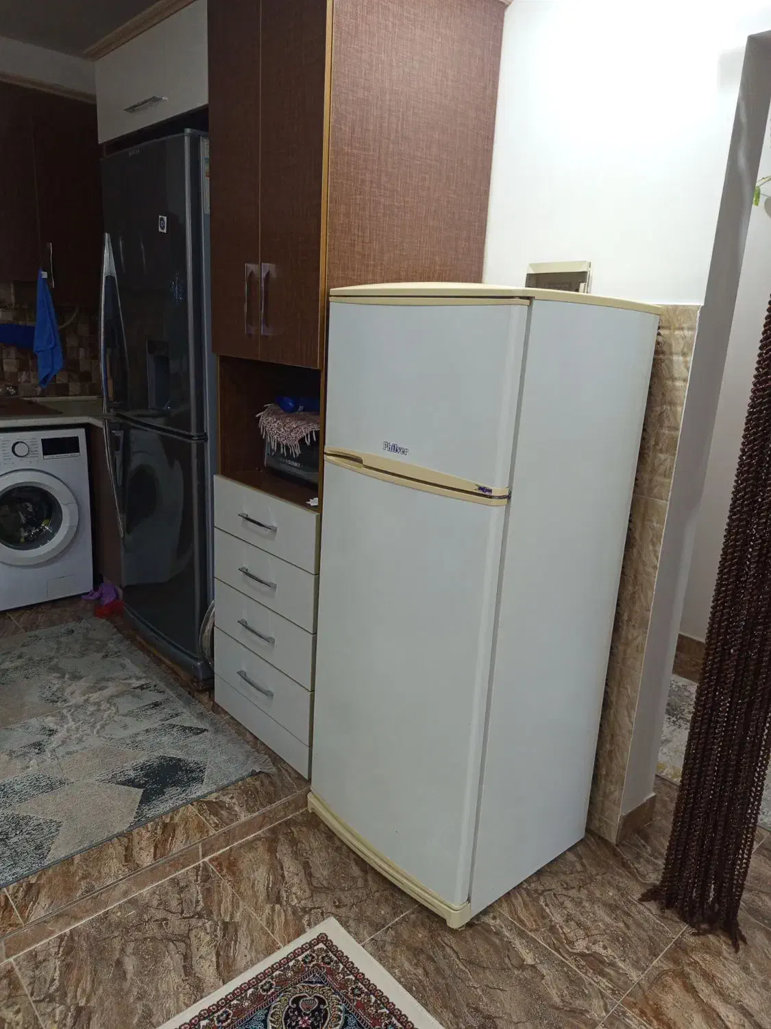 یخچال نیمه فریزر فیلور در پیربازار