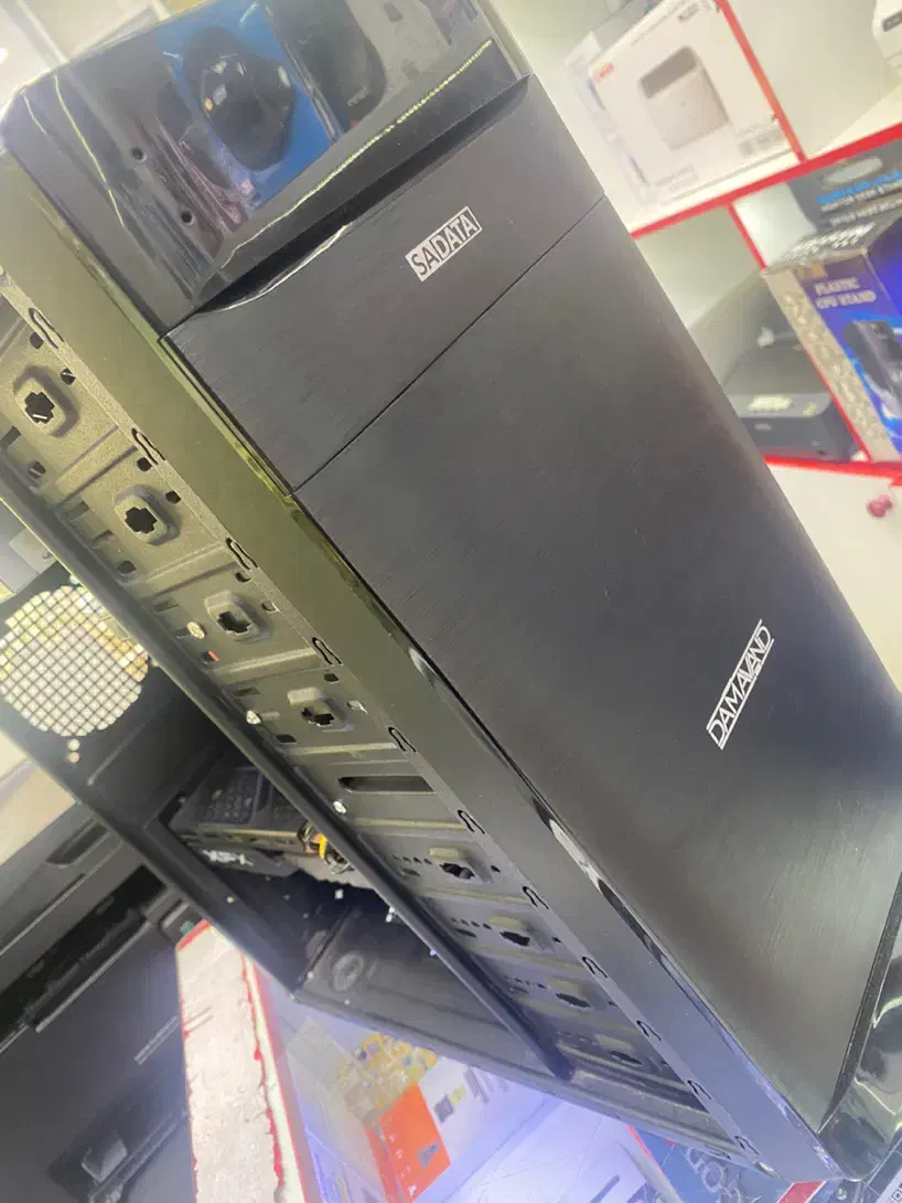 کامپیوتر کیس گیمینگ i5 در ورامین - ۲۰ شهریور ۱۴۰۴