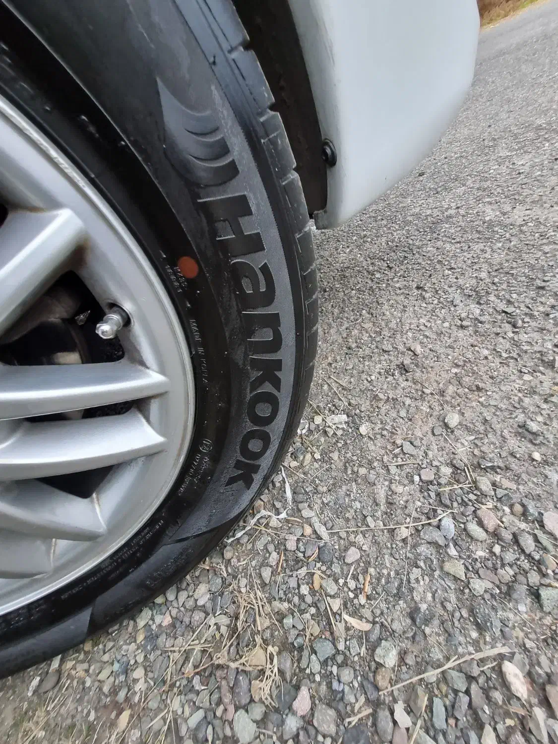 رنو تندر 90 (L90 لوگان) E2، مدل ۱۳۹۶ در رشت - ۲۸ آذر ۱۴۰۴