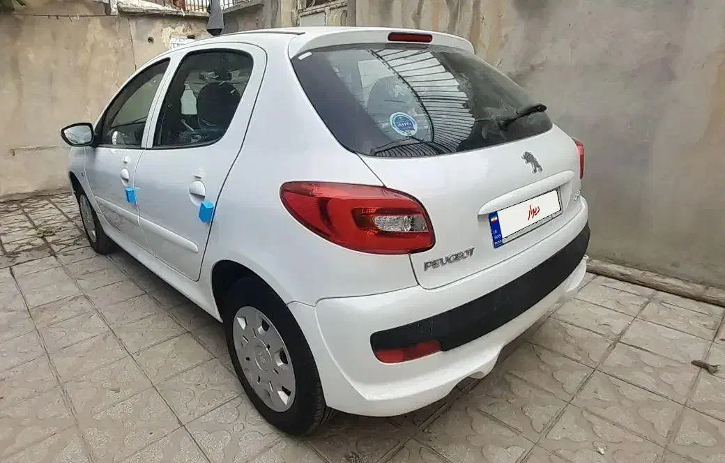 207 tu5 مدل 1404 در کرمانشاه - ۳۰ آبان ۱۴۰۴