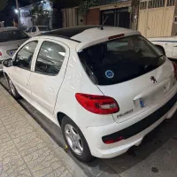 207 مدل 1403 پانا اتوماتیک در تهران - ۳ آبان ۱۴۰۴