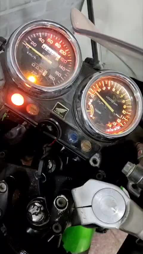 کیلومتر CB400 مدل های قبل 98 در اهواز