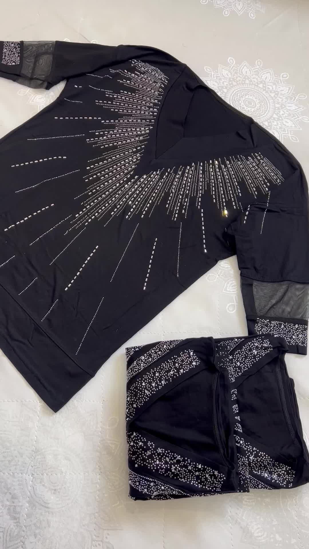 بلوز‌های ویسکوز ترک‌ زیرقیمت ۵۵۰ در مشهد